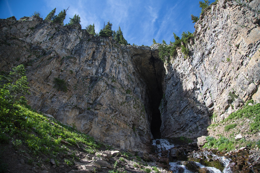 Best 19 Day Trips From Idaho Falls [Summer + Winter Ideas]